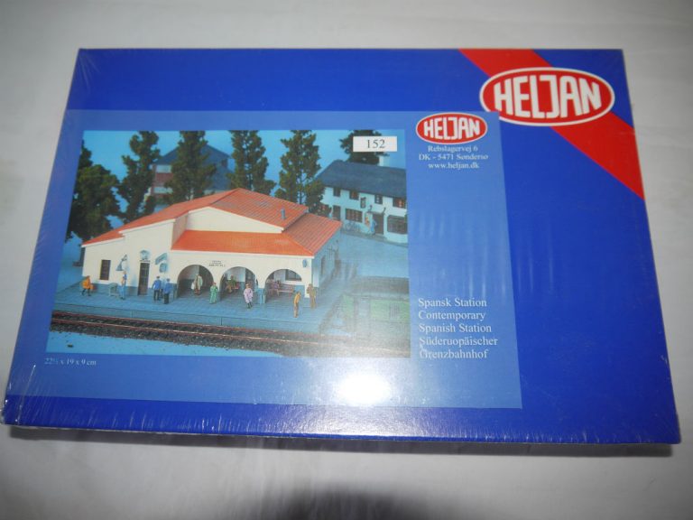 Heljan 152 Spansk Station Byggesæt, Nyt i pakning, 22,5x19x9 cm H0 ...