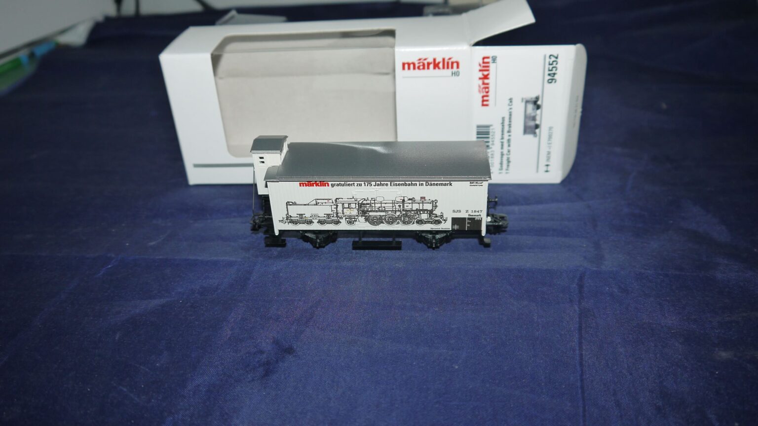 Marklin 94552 Med DSB E lok og jubilæum Dansk Jernbane 2022. Ny H0 AC ...