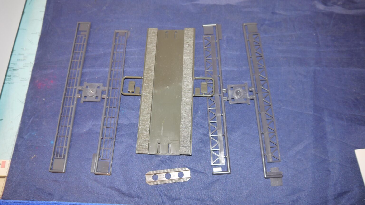 Faller (120470) Rampe til C skinne 24188. Byggesæt H0 Som Ny. - Elos ...