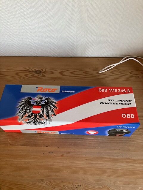 ROCO 63829 TAURUS ØBB 1116 246-8 Ny i Æske DC 2 skinne dig med Lyd adr ...